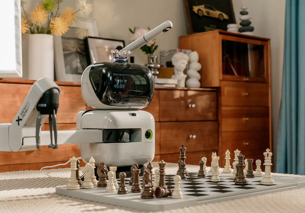 SenseRobot Makes Waves at CES: Innovation Meets Chess